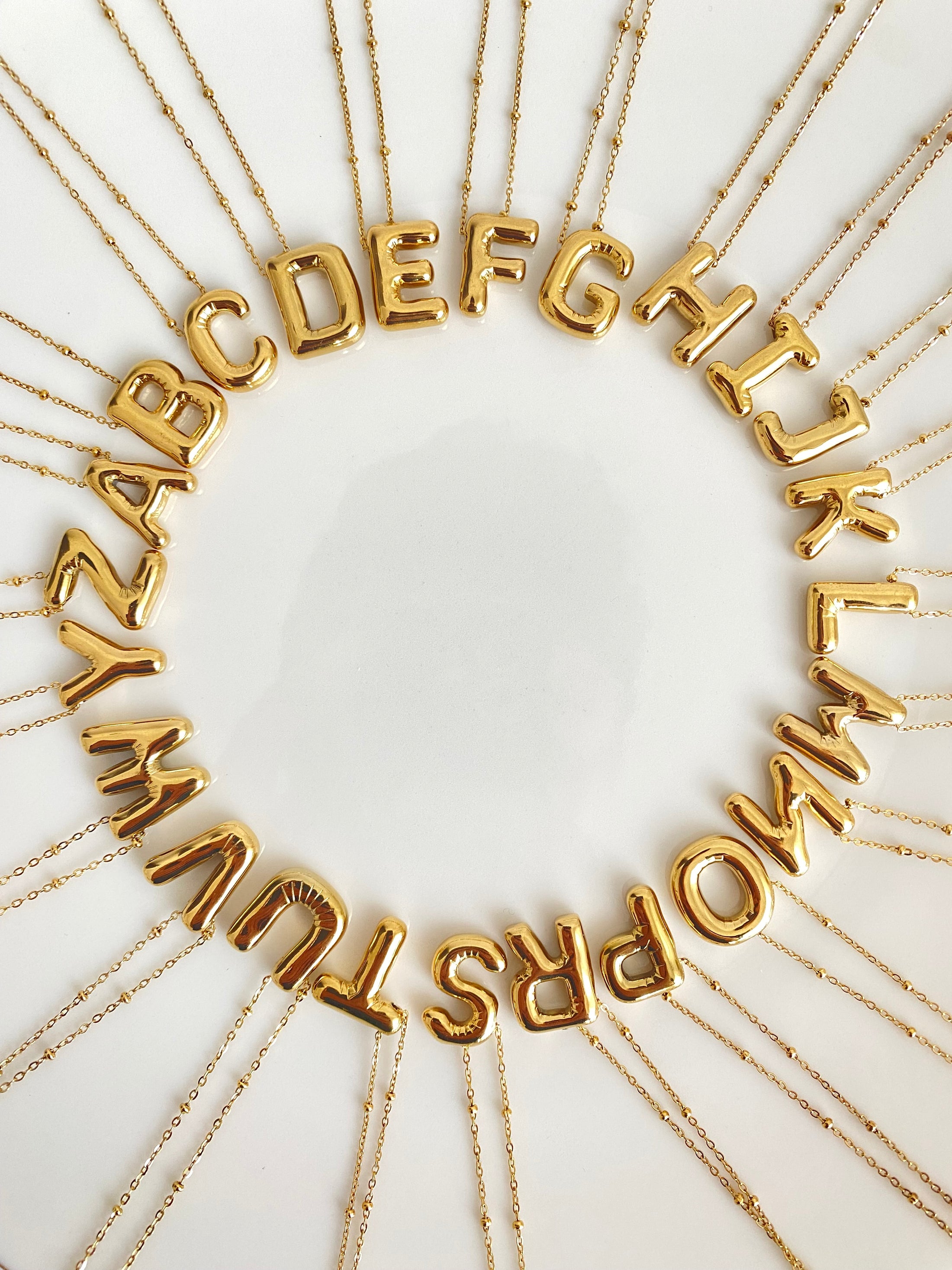 Fette Buchstaben Halskette – BounceBuds Jewelry